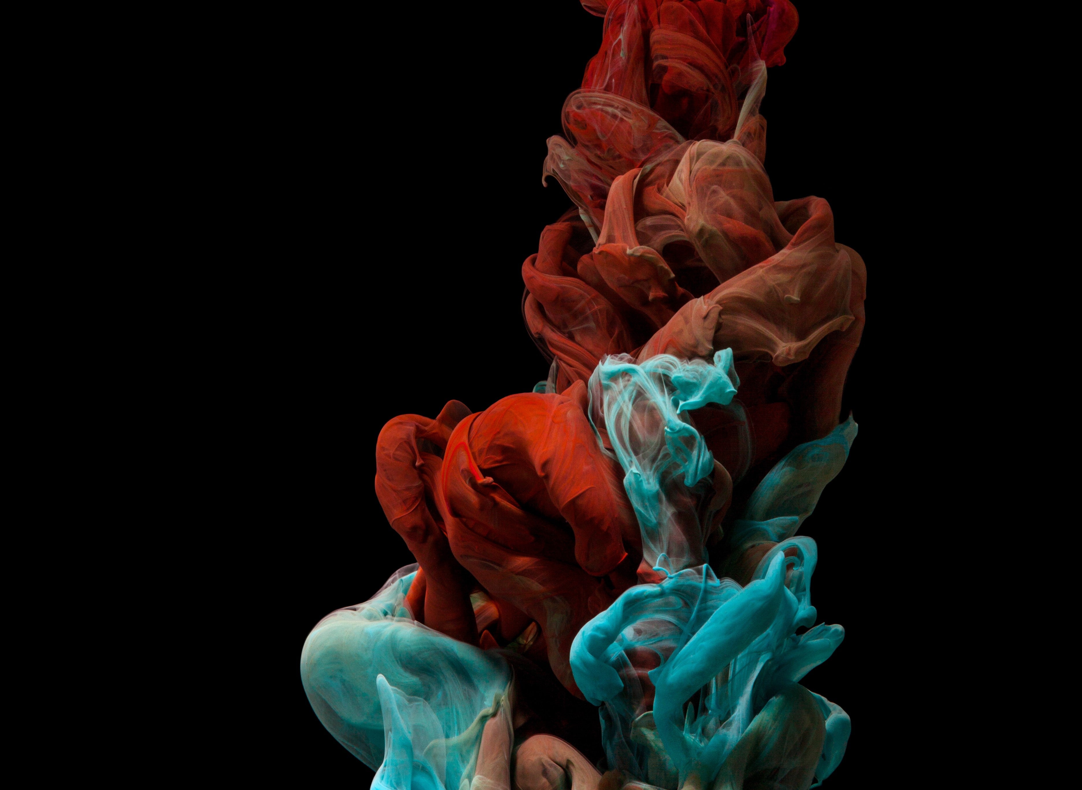 STRUCTURE VS FLUIDITY